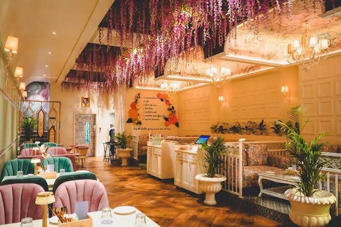 One8 Commune - Restaurant